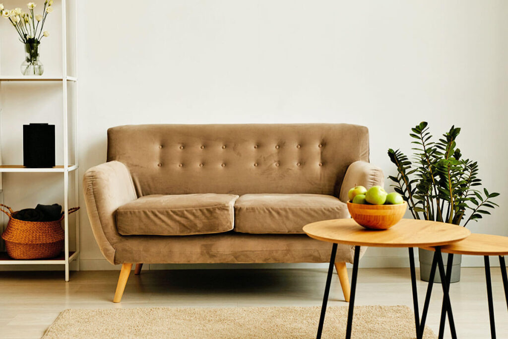 How To Use the Rule of Three To Decorate Like an Interior Designer ...